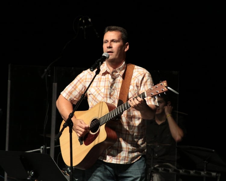 Russ Pennell Springs a Surprise on Chapel - GCU News