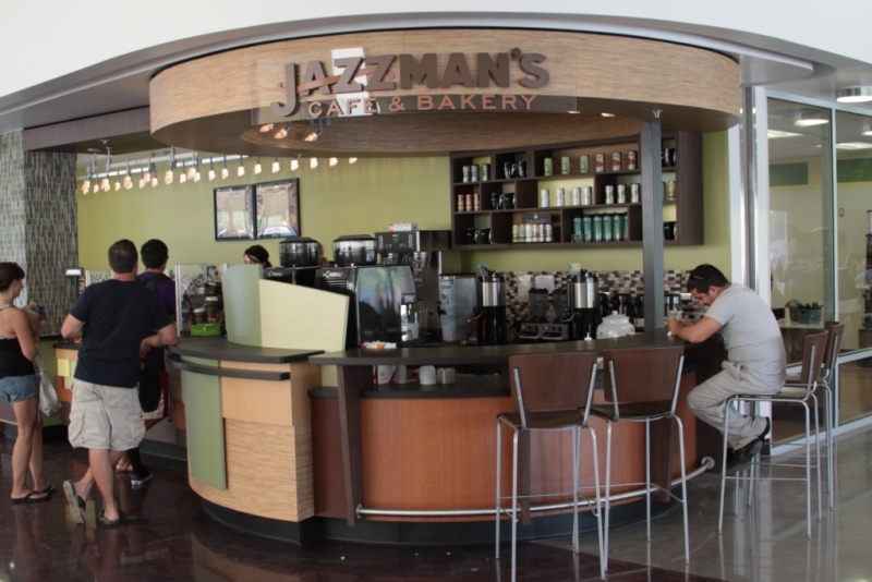 Where to Eat? New Campus Options Already Popular - GCU News