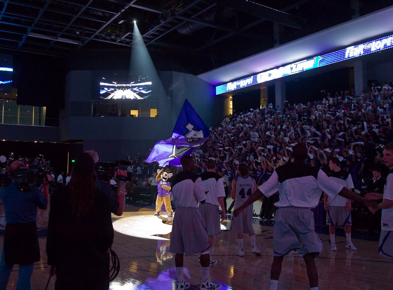 Arena’s Men’s Basketball Opener Had Sizzle - GCU News