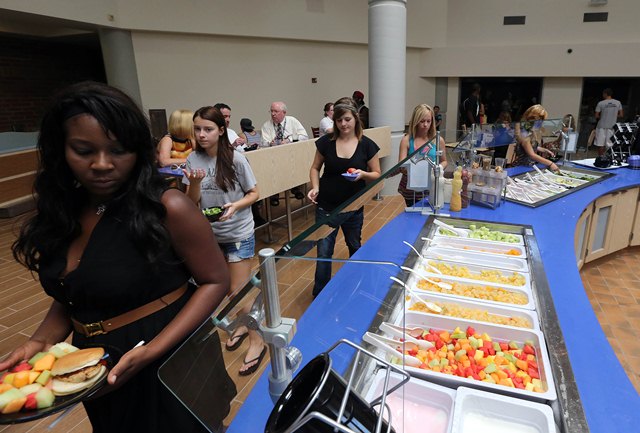 Student Union Food Service Passes First Test of School Year - GCU News