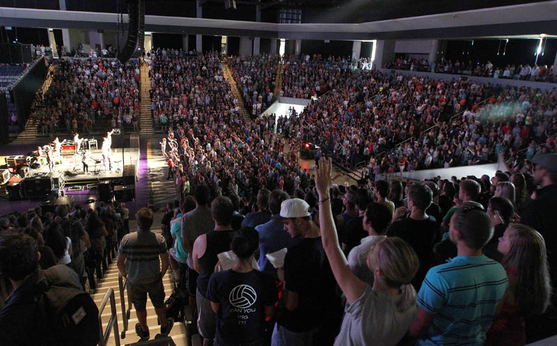 Chapel Crowd Shows 'God Is Doing Something Awesome at GCU' - GCU News