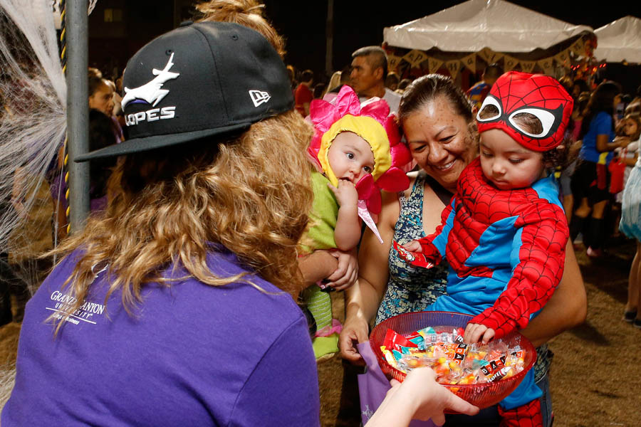 Thousands attend GCU's Fall Festival - GCU News