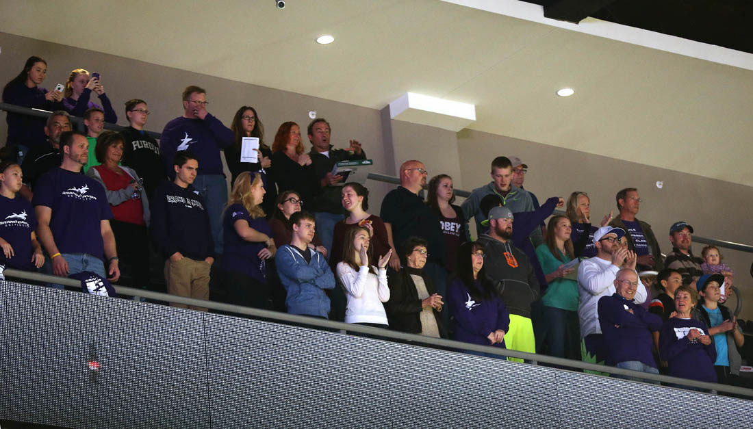 Lopes fans fill the Thunder Zone - GCU News