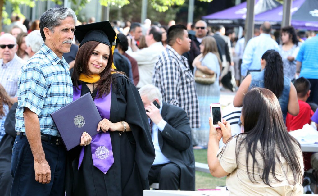 Commencement Day 2: Non-traditional students - GCU News