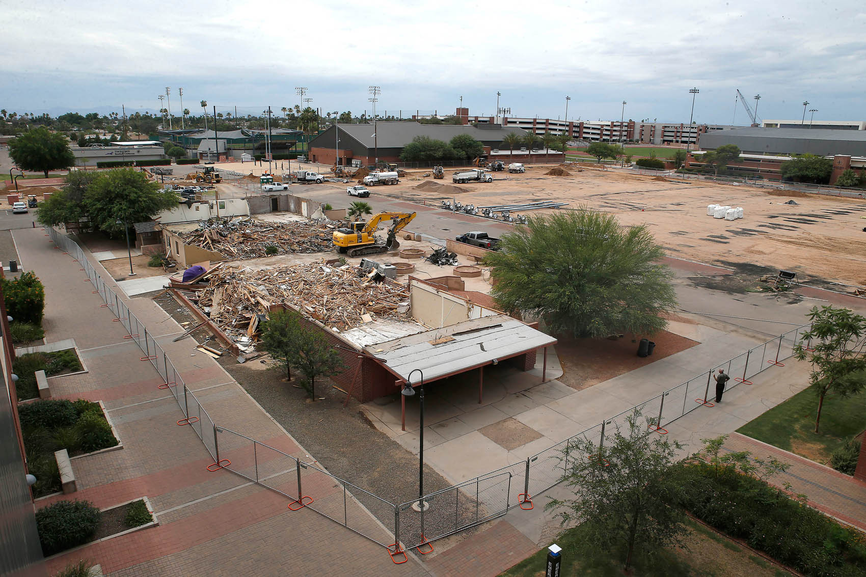 Bookstore building's final chapter - GCU News