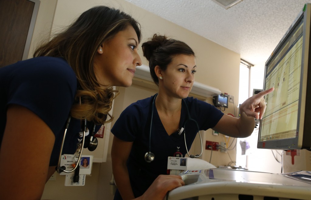 Nursing students gaining passage to practice - GCU News