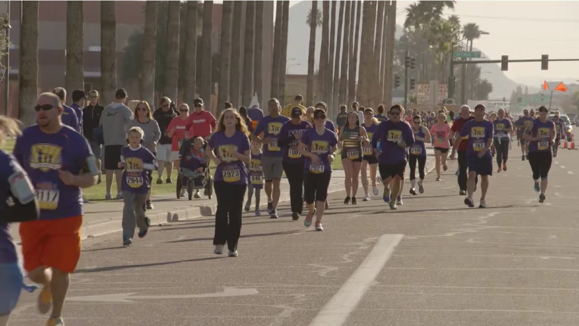 Race starter braves the elements of cancer fight - GCU News