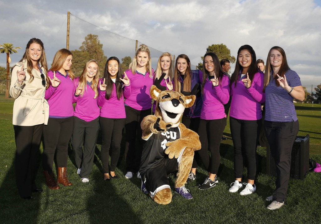 Weather cooperates for GCU Golf Course grand opening - GCU News
