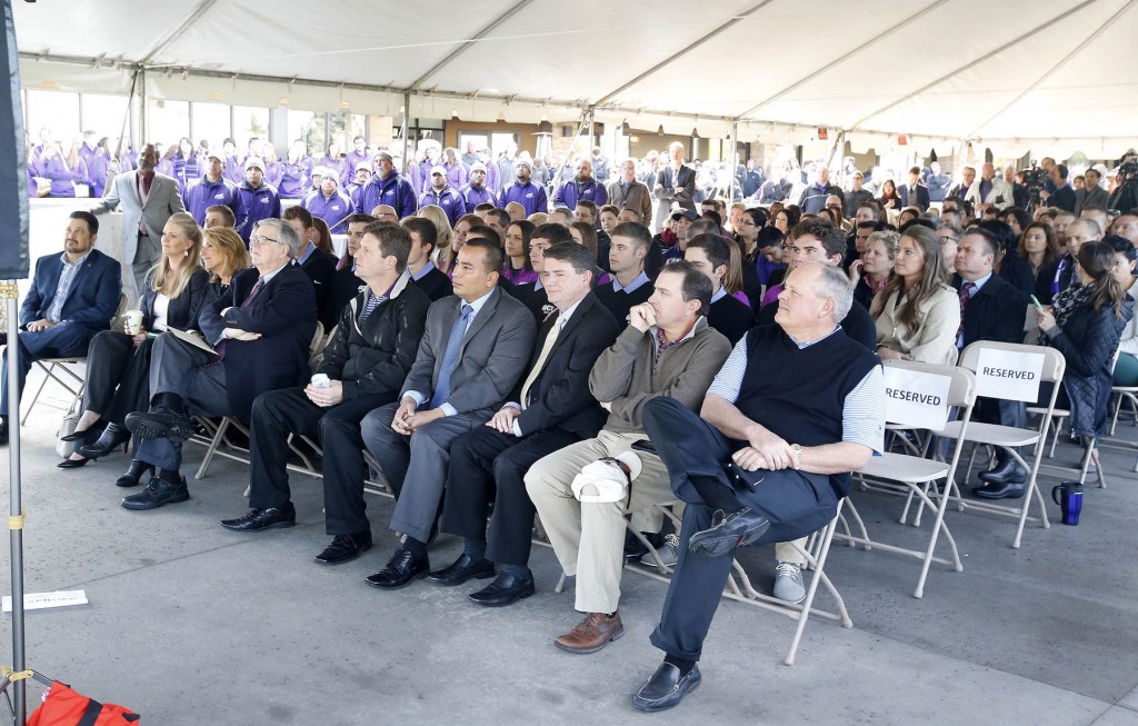 Weather cooperates for GCU Golf Course grand opening - GCU News