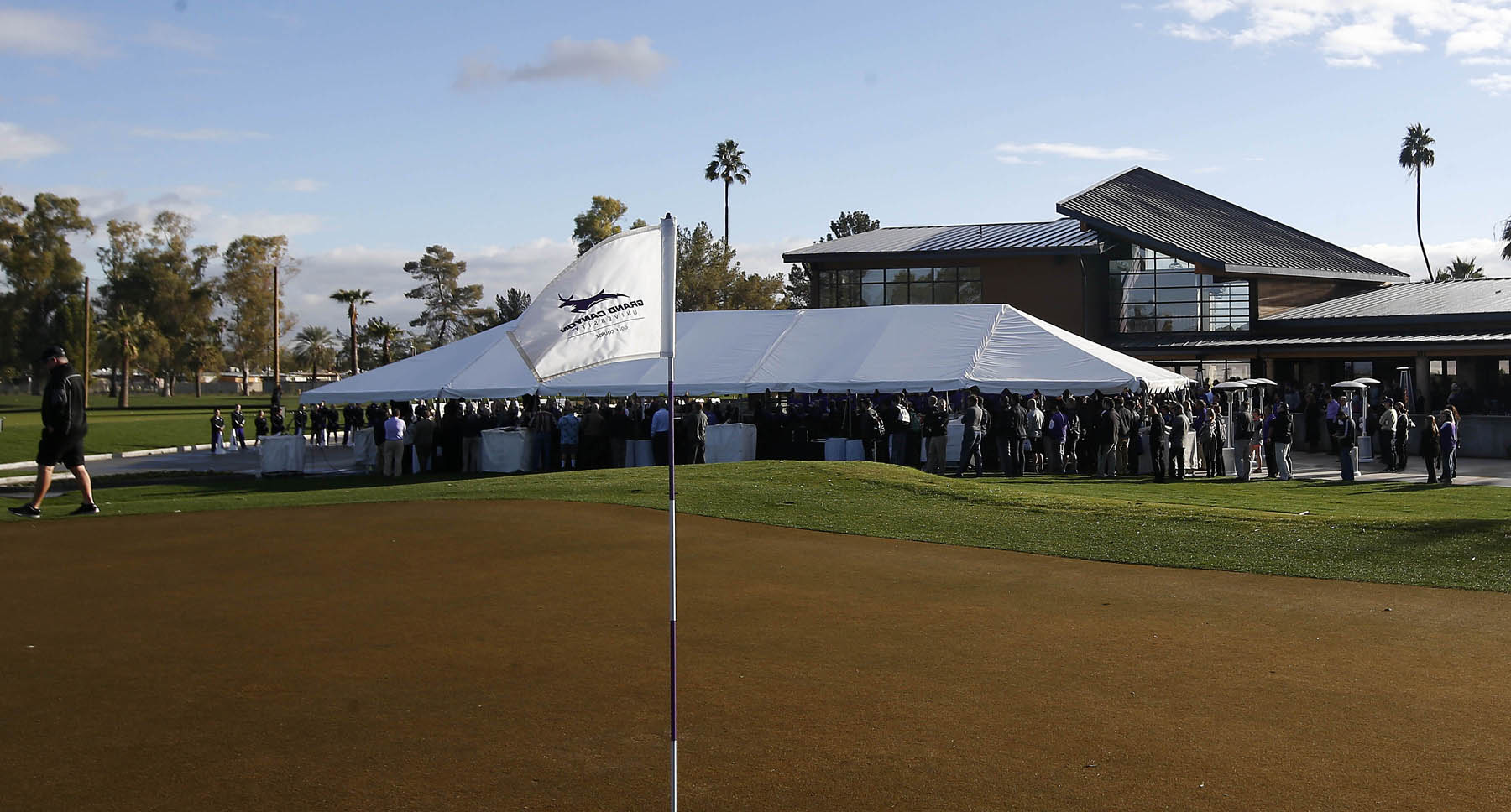 Weather cooperates for GCU Golf Course grand opening - GCU News