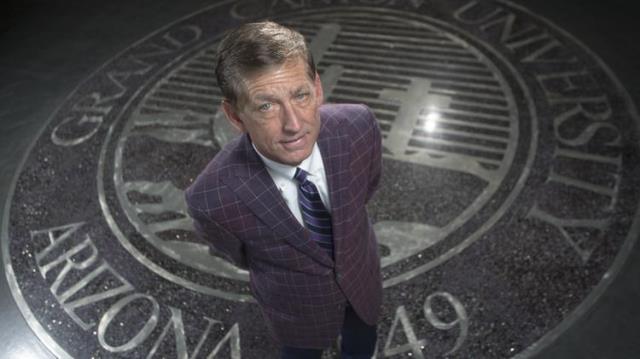 Mueller named Journal's Business Person of the Year - GCU News