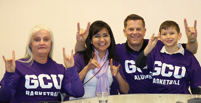 GCU brings Lopes love to NMSU - GCU News