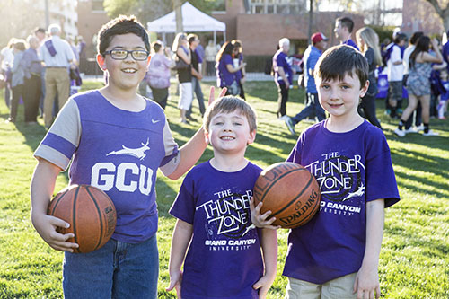 Alumni celebrate GCU in festive homecoming weekend - GCU News