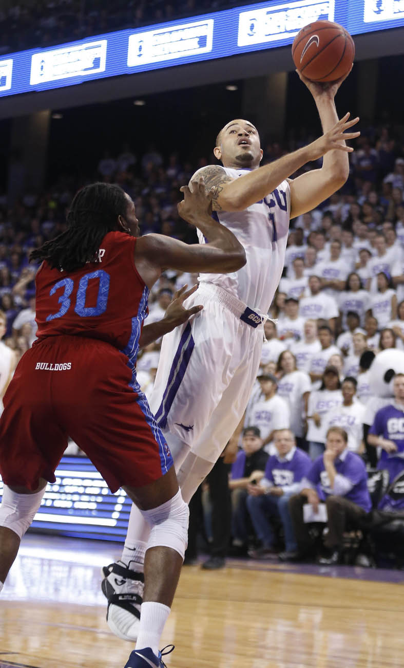 GCU wins first Division I postseason tournament game - GCU News