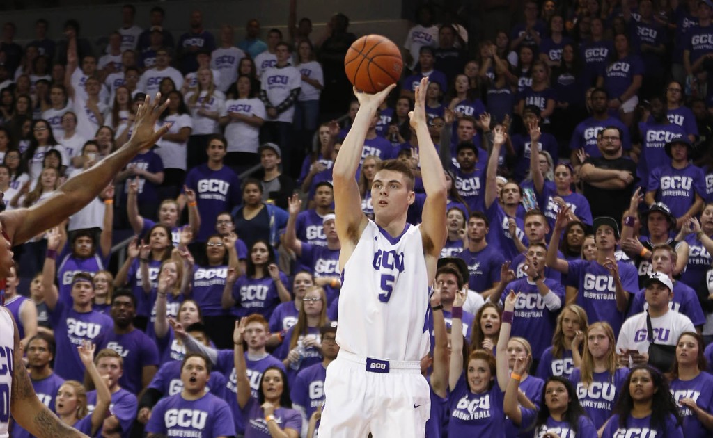 GCU wins first Division I postseason tournament game - GCU News