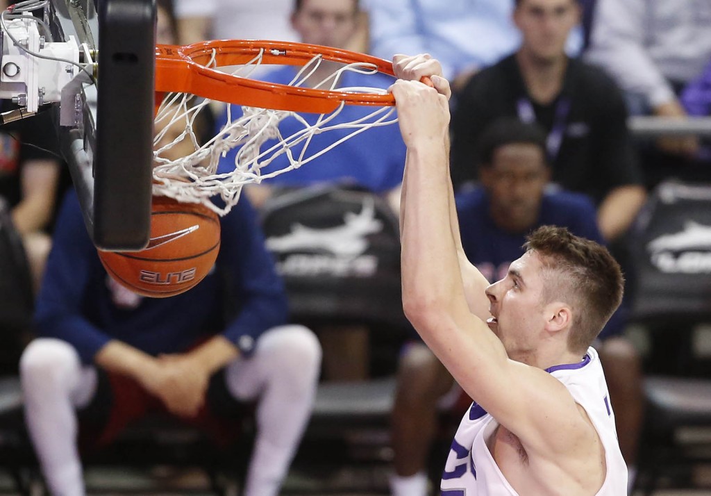 GCU wins first Division I postseason tournament game - GCU News