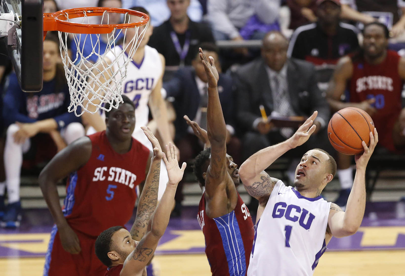 GCU wins first Division I postseason tournament game - GCU News