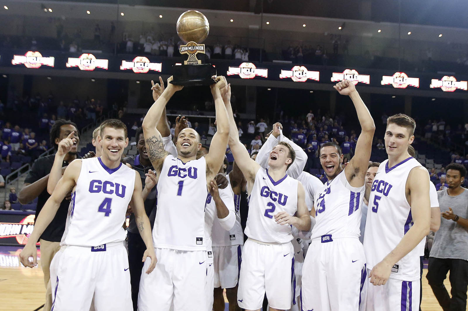 GCU wins first Division I postseason tournament game - GCU News