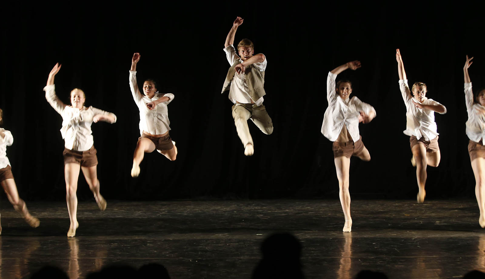 Beauty, grace and athleticism of Spring Dance Concert - GCU News