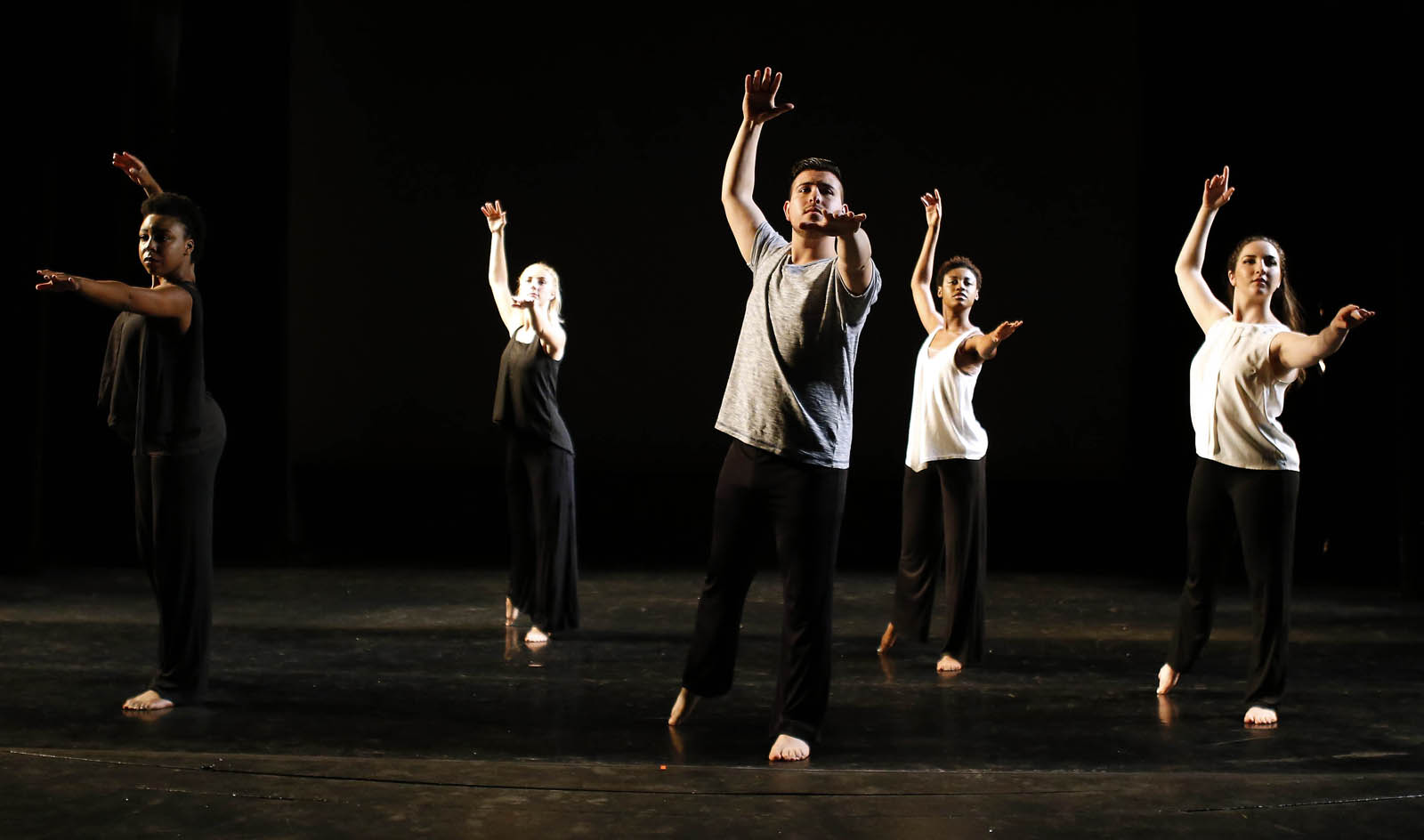Beauty, grace and athleticism of Spring Dance Concert - GCU News
