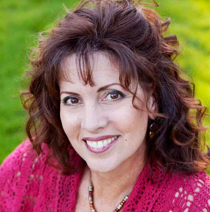 Antelope Intros: Ruth A. Douthitt and Katalina Inzunza - GCU News