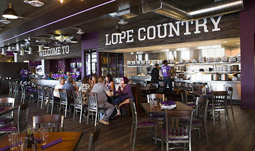 Canyon 49 Grill is blazing - GCU News