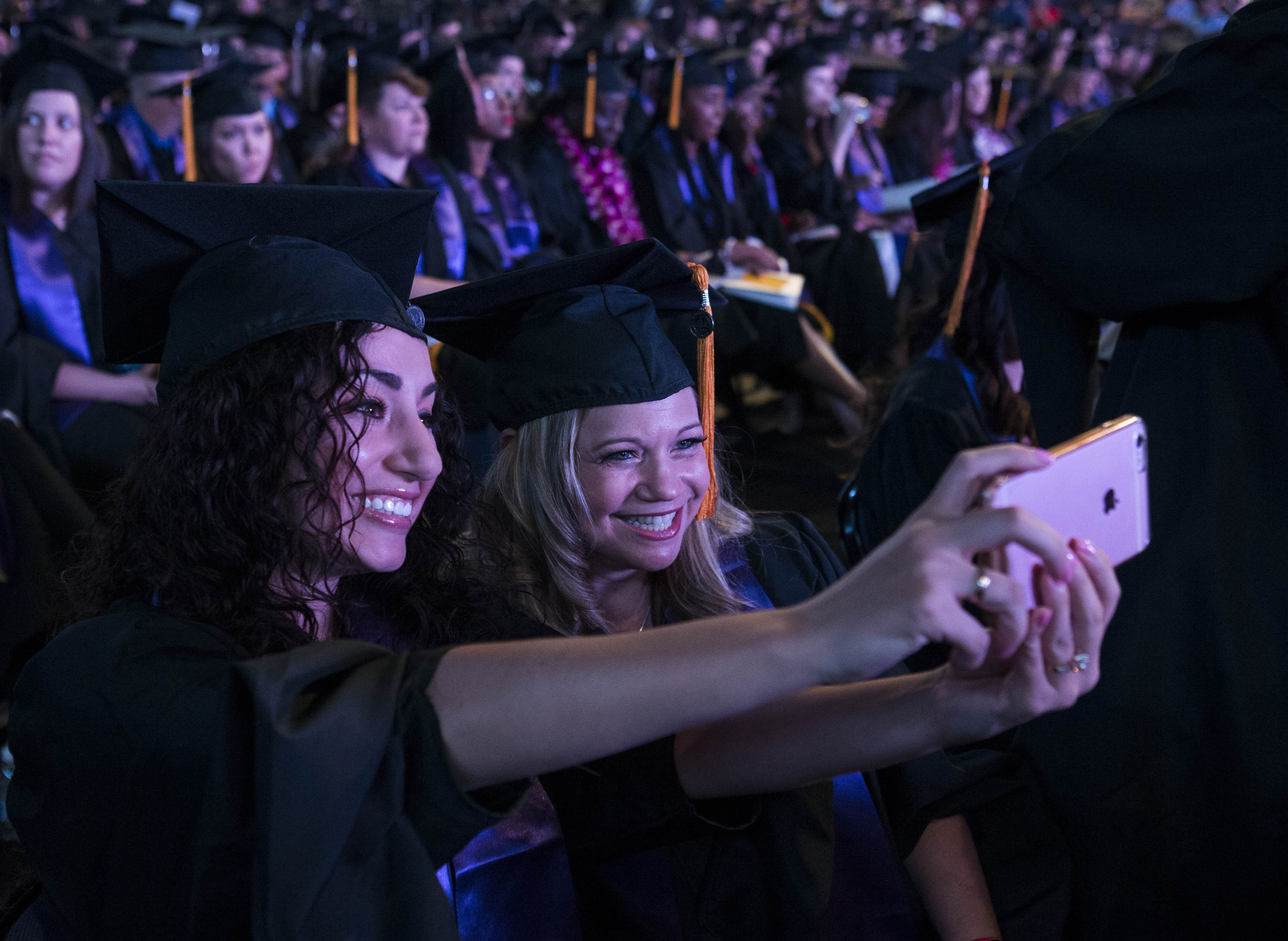 Slideshow: Friday afternoon commencement - GCU News