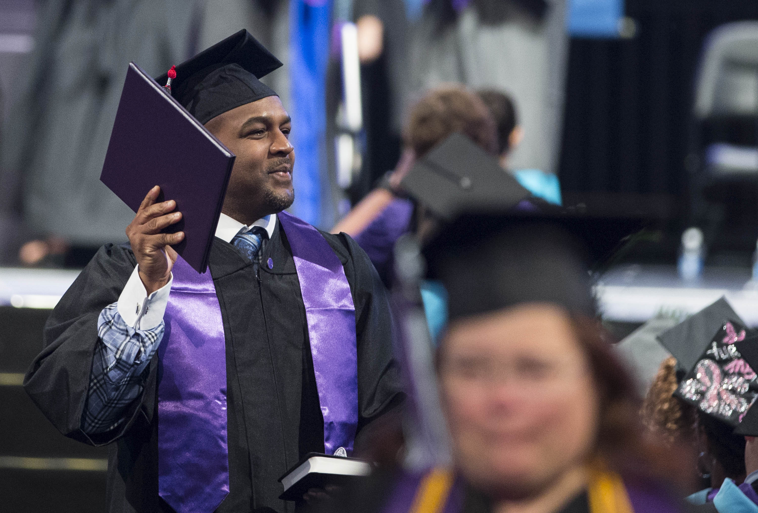 Slideshow: Saturday morning commencement - GCU News