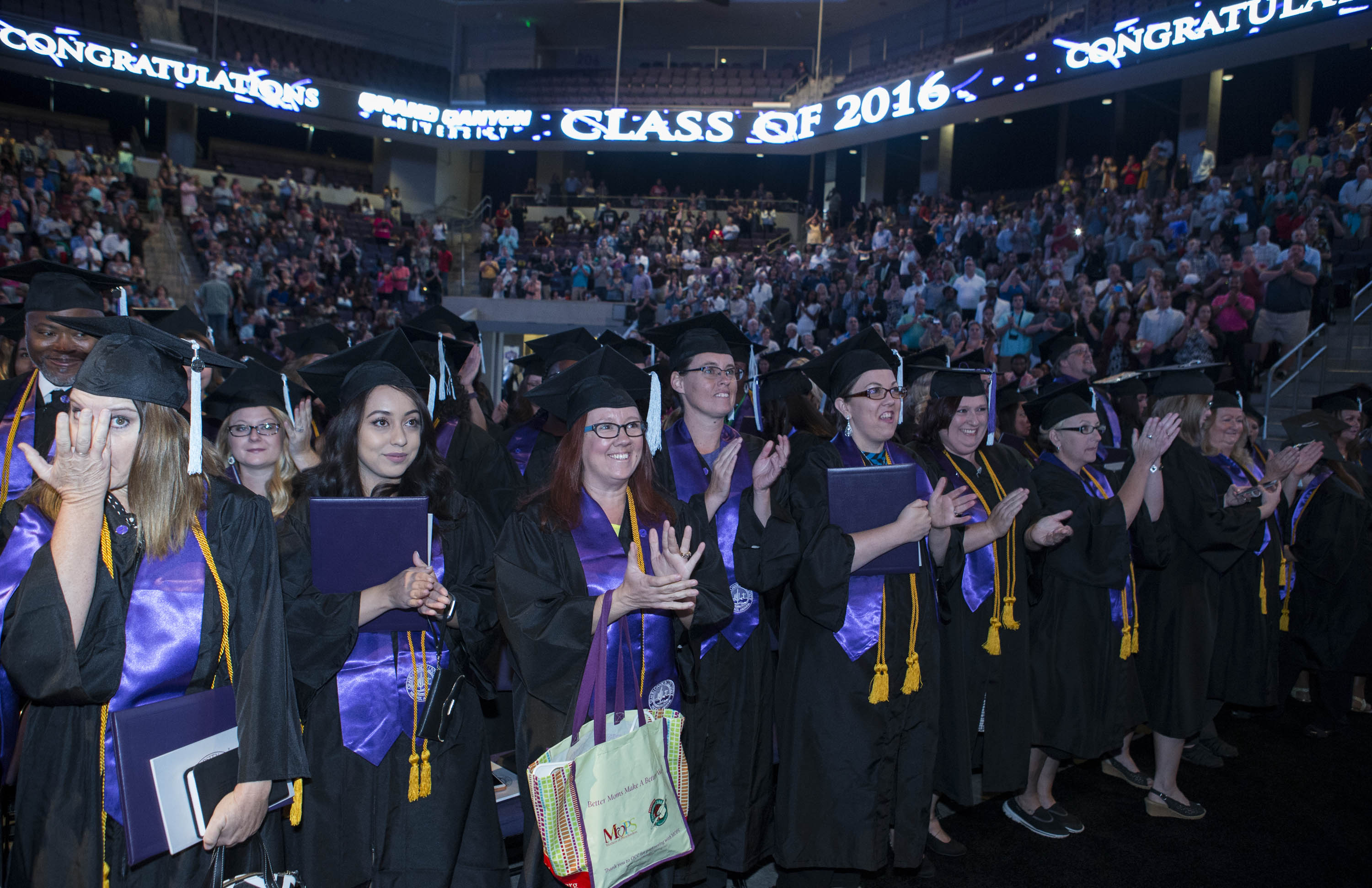 Slideshow: Saturday morning commencement - GCU News