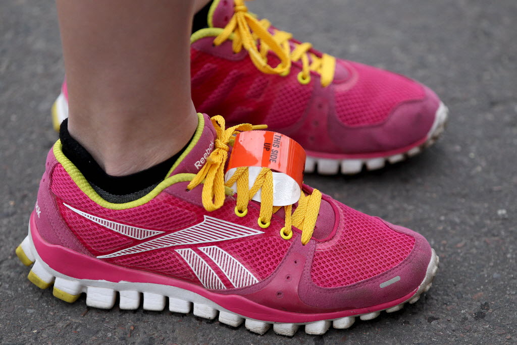 GCU researching the impact of shoes on muscles - GCU News