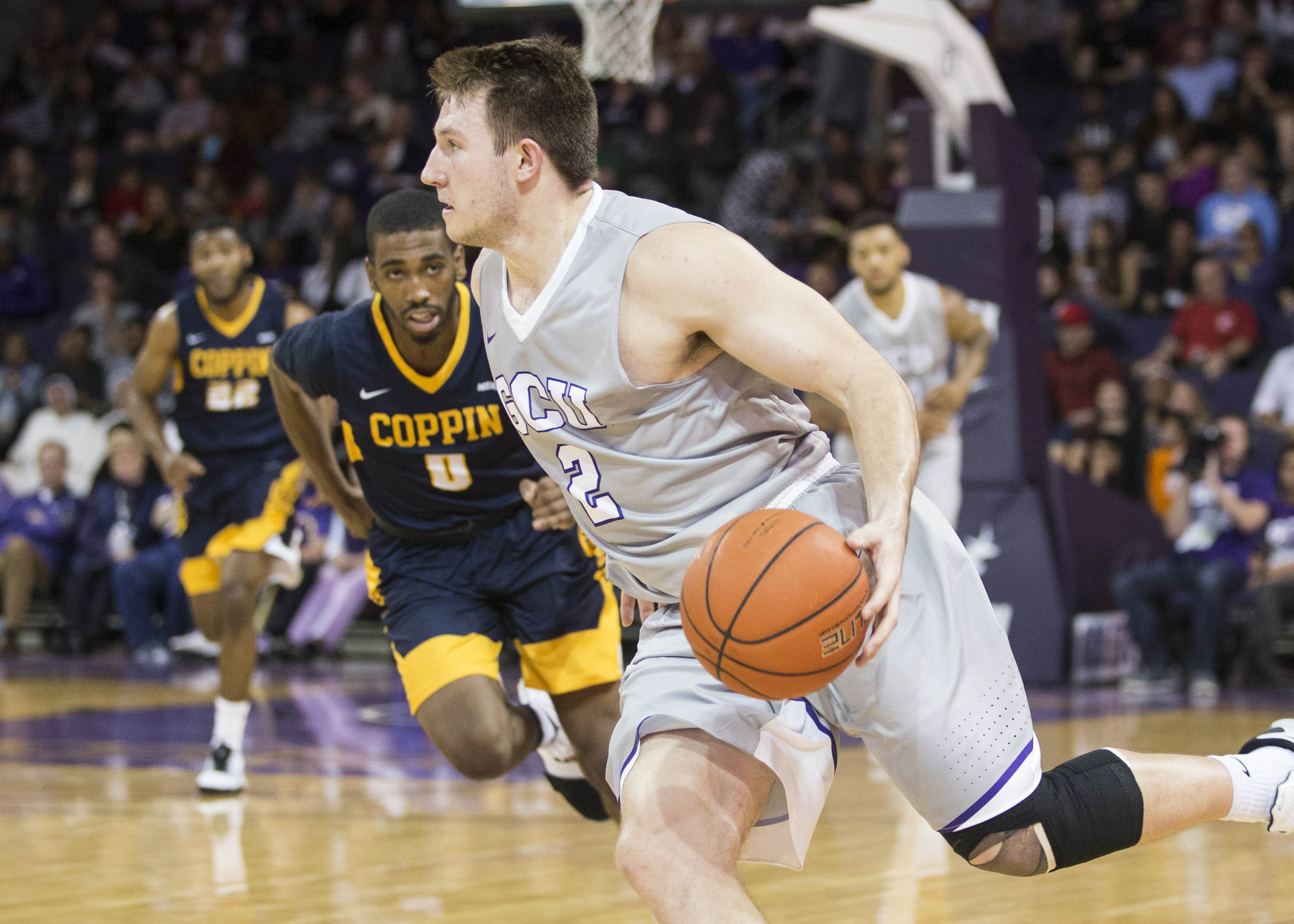 Slideshow: Men's basketball vs. Coppin State - GCU News