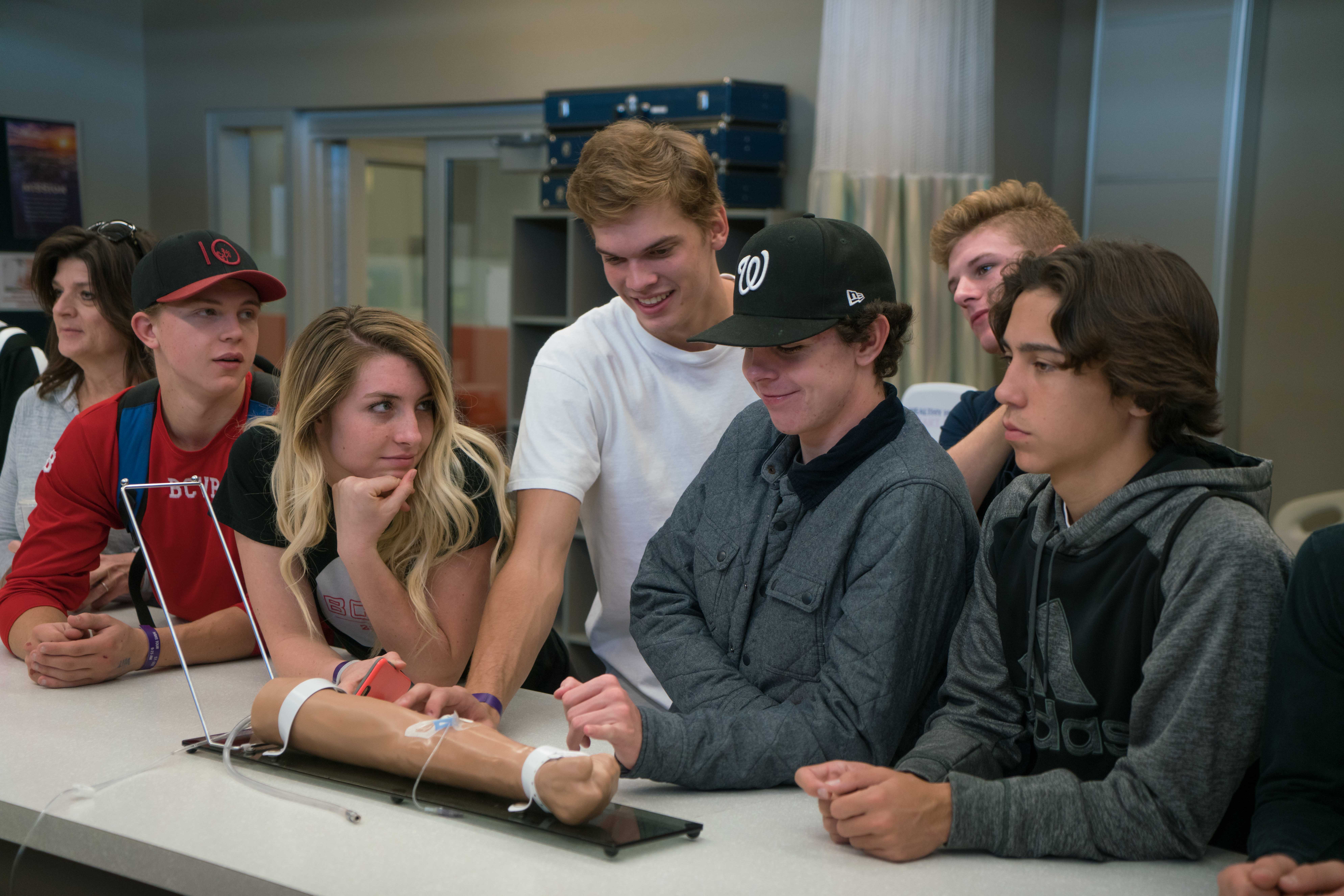 Slideshow: 2,600 students participate in HSET Day - GCU News