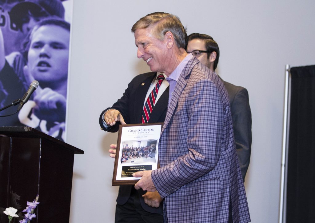 GCU celebrates growth, excellence of Honors College - GCU News