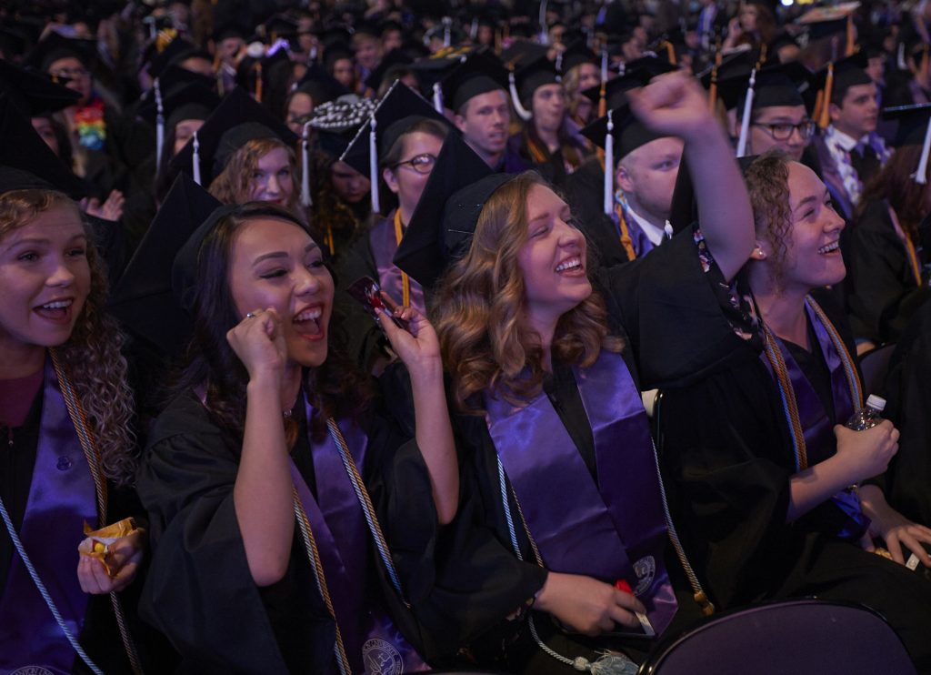 Slideshow: Traditional commencement - GCU News