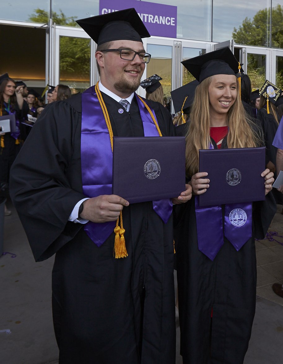 Slideshow: Traditional commencement - GCU News