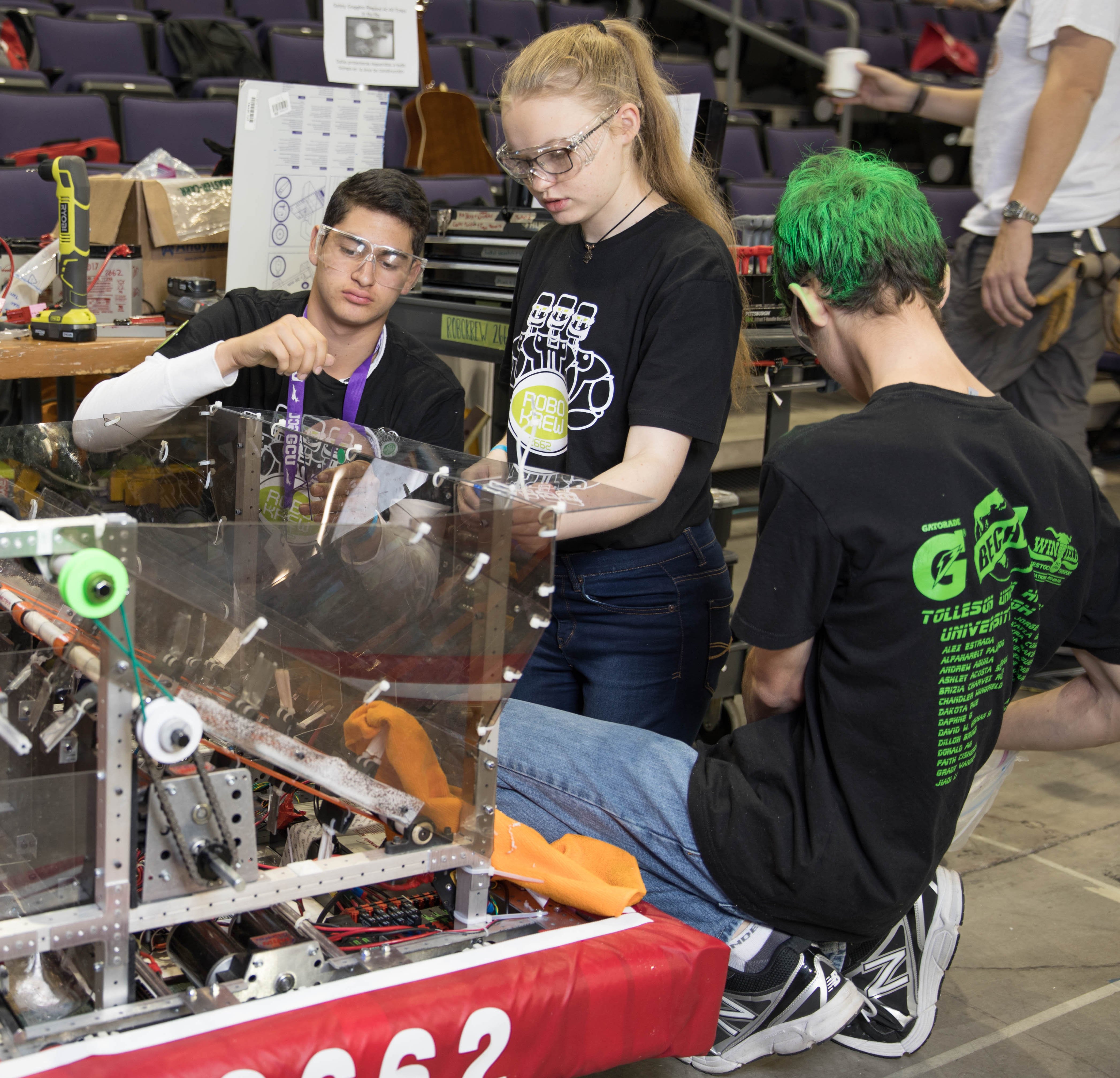 Slideshow: FIRST Robotics Competition - GCU News