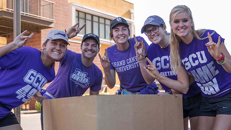 A moving welcome for welcomers - GCU News
