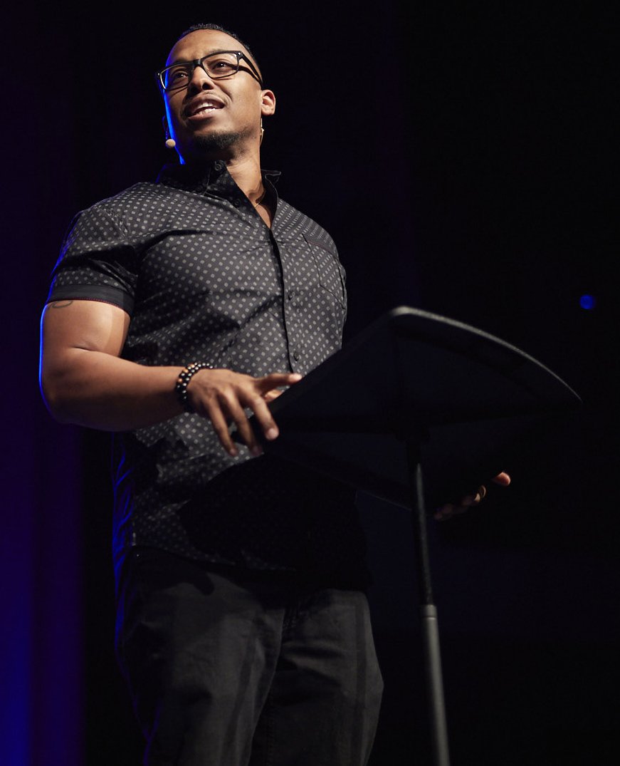 Slideshow: Chapel, Sept. 18 - GCU News