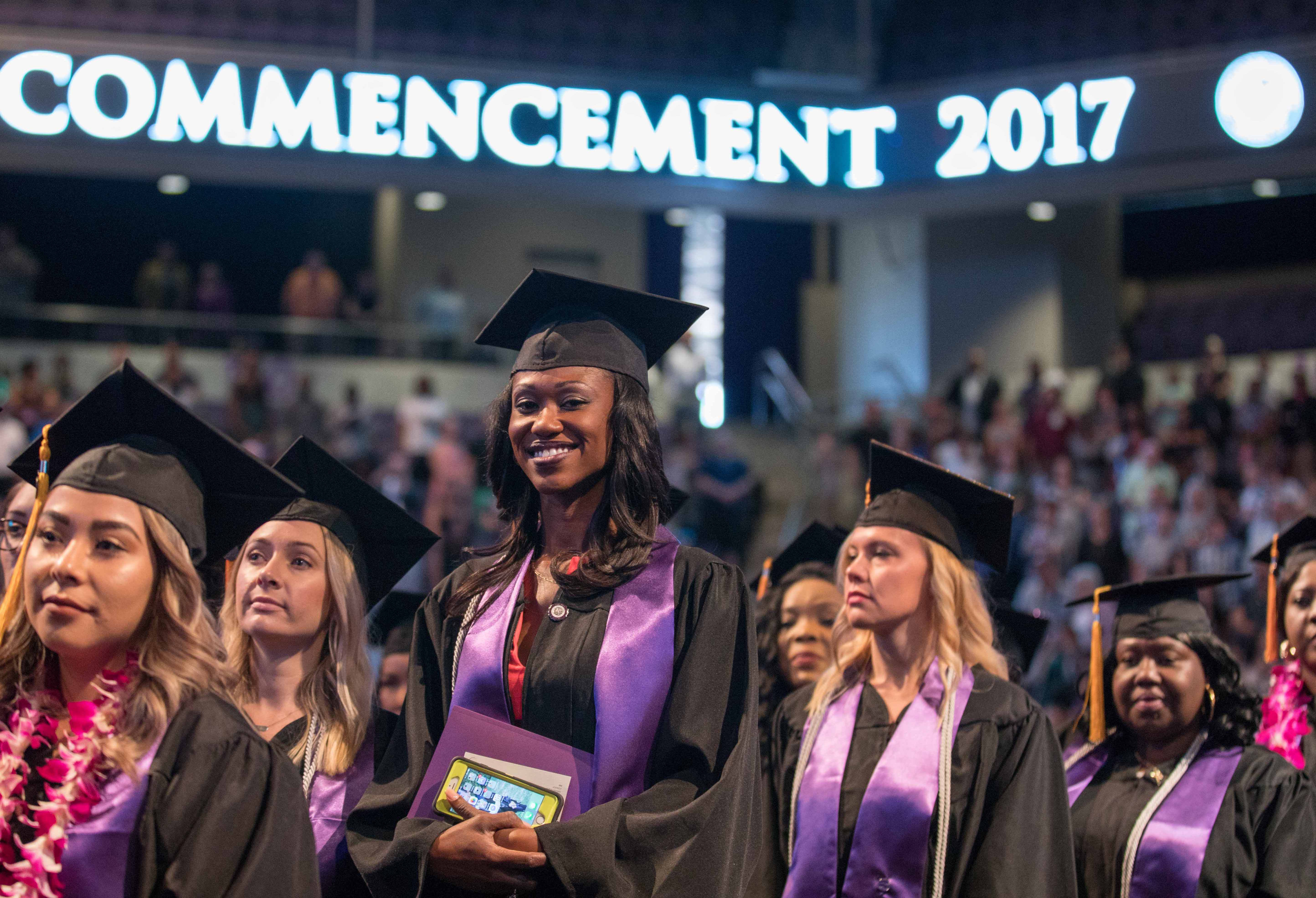 Slideshow: Friday commencement ceremonies - GCU News