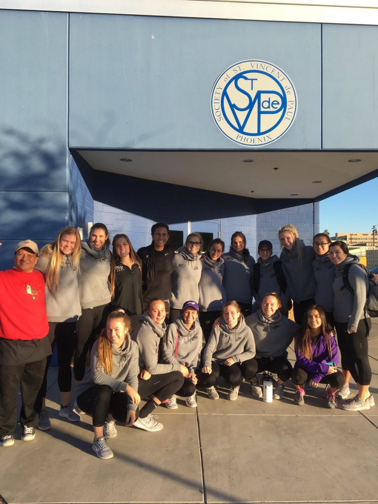 Slideshow: GCU athletes lend a hand - GCU News