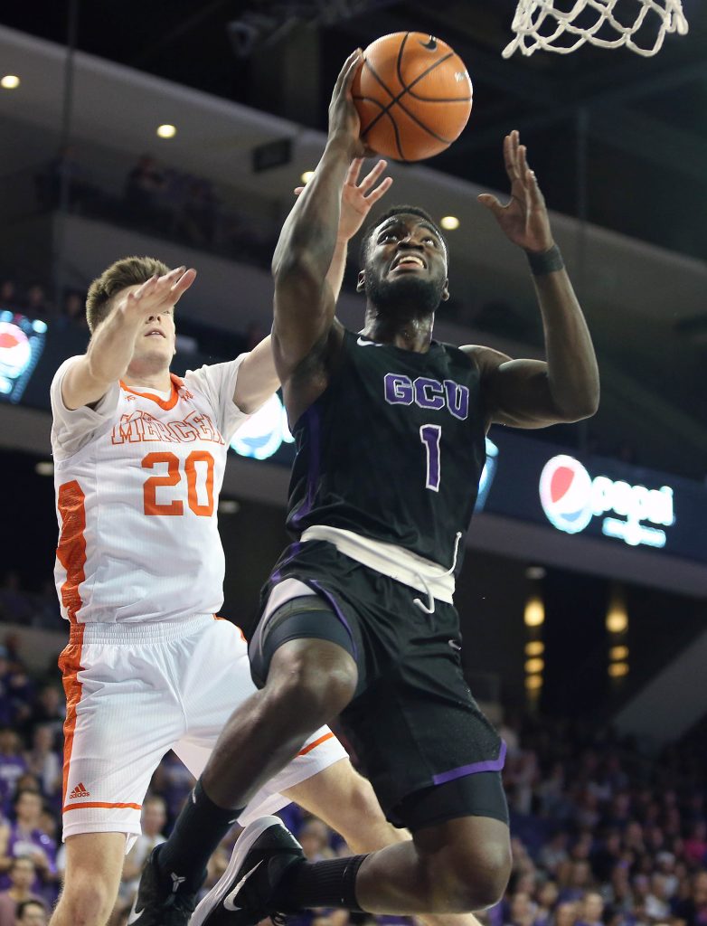 Slideshow: Men's basketball team loses to Mercer in CBI - GCU News