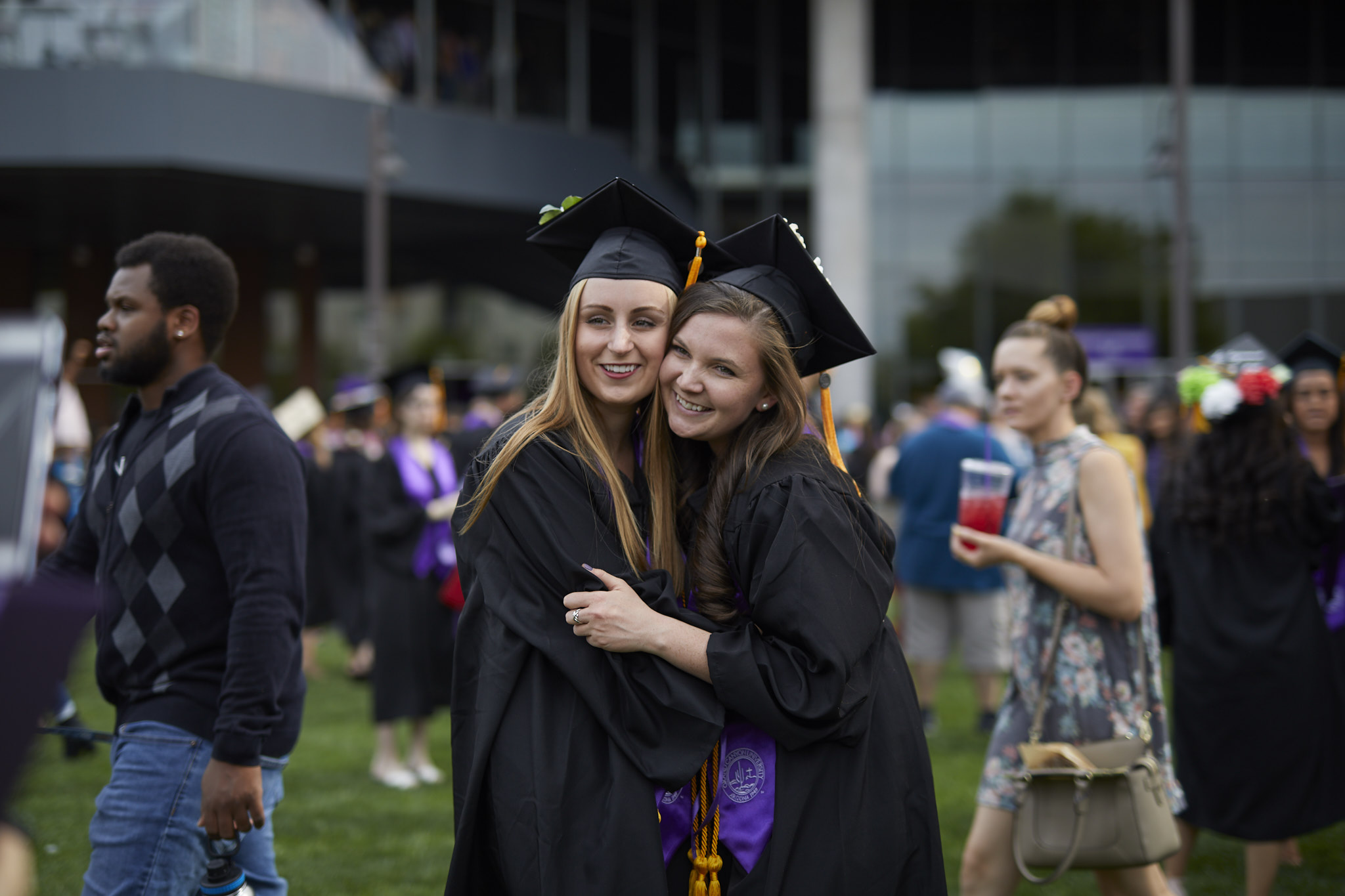 Slideshow: Thursday afternoon commencement - GCU News