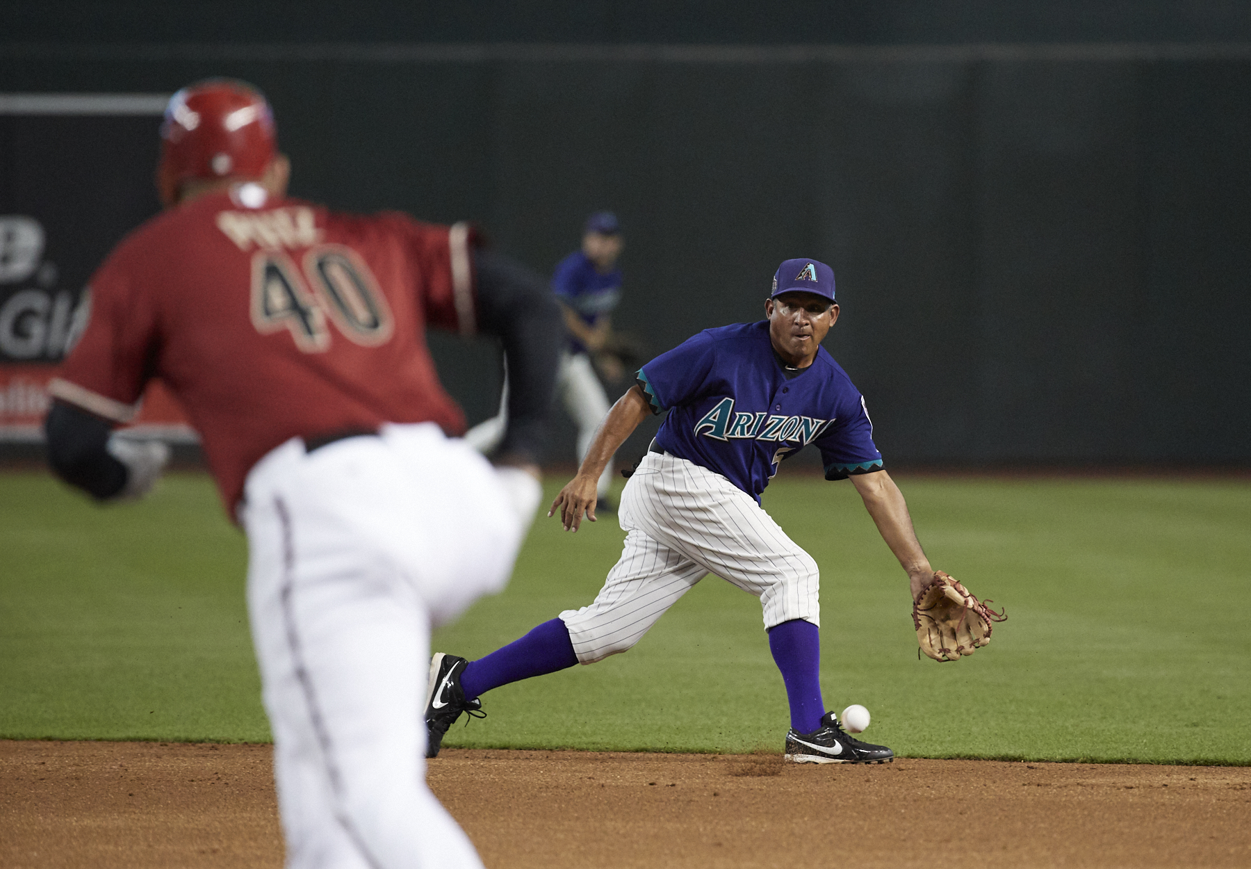 Slideshow: GCU baseball coach in Diamondbacks alumni game - GCU News