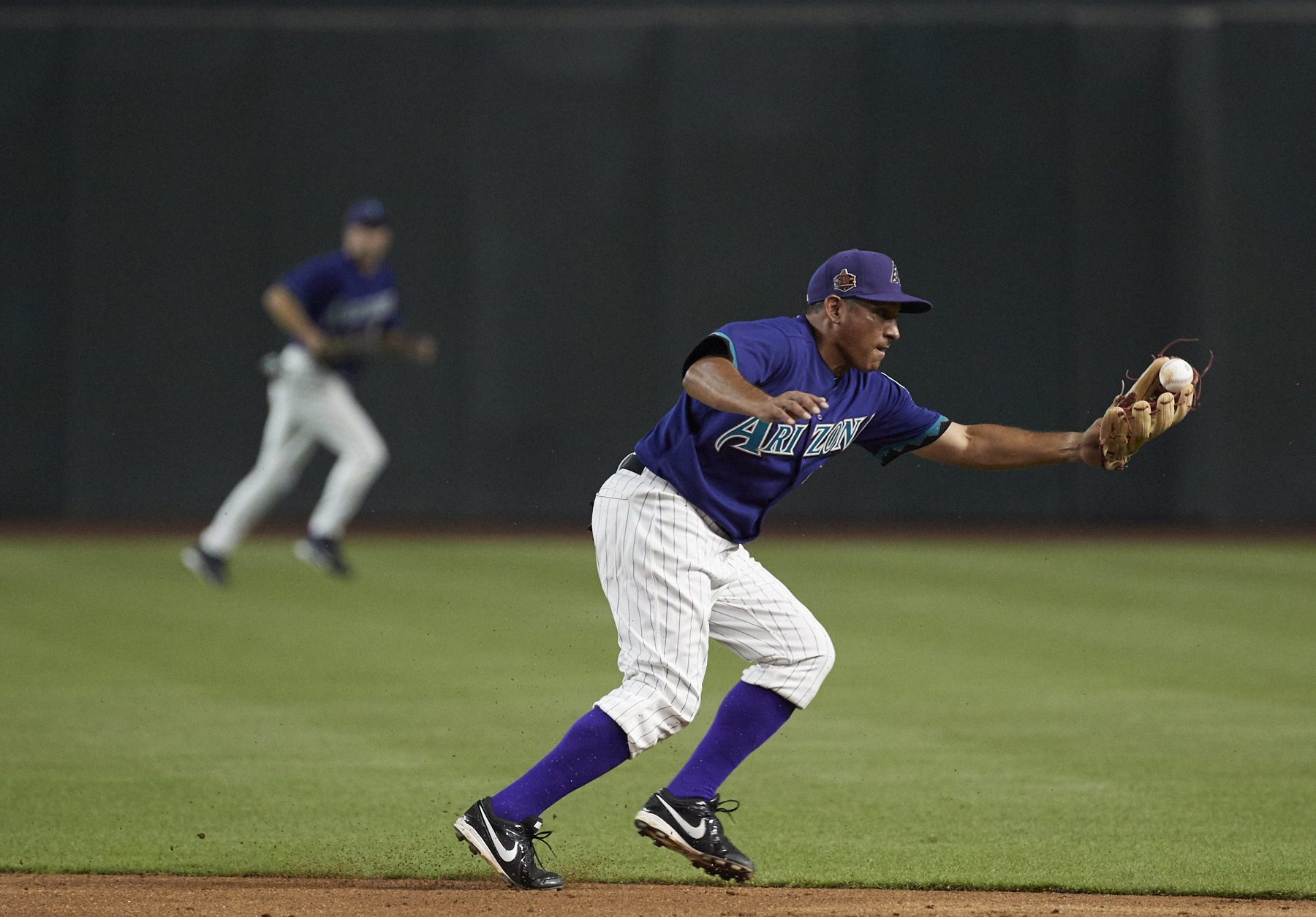 Slideshow: GCU baseball coach in Diamondbacks alumni game - GCU News