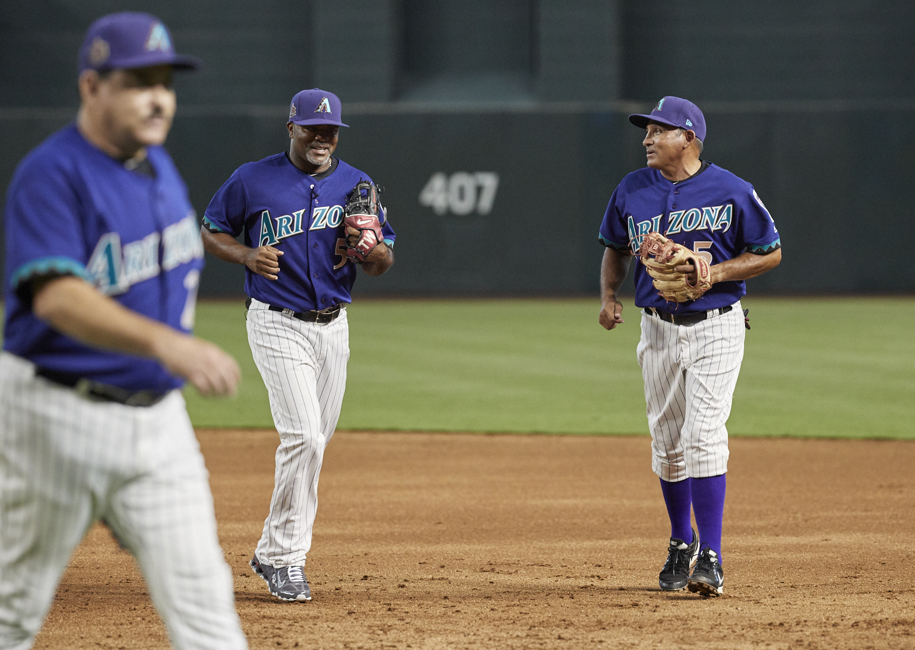 Slideshow: GCU baseball coach in Diamondbacks alumni game - GCU News