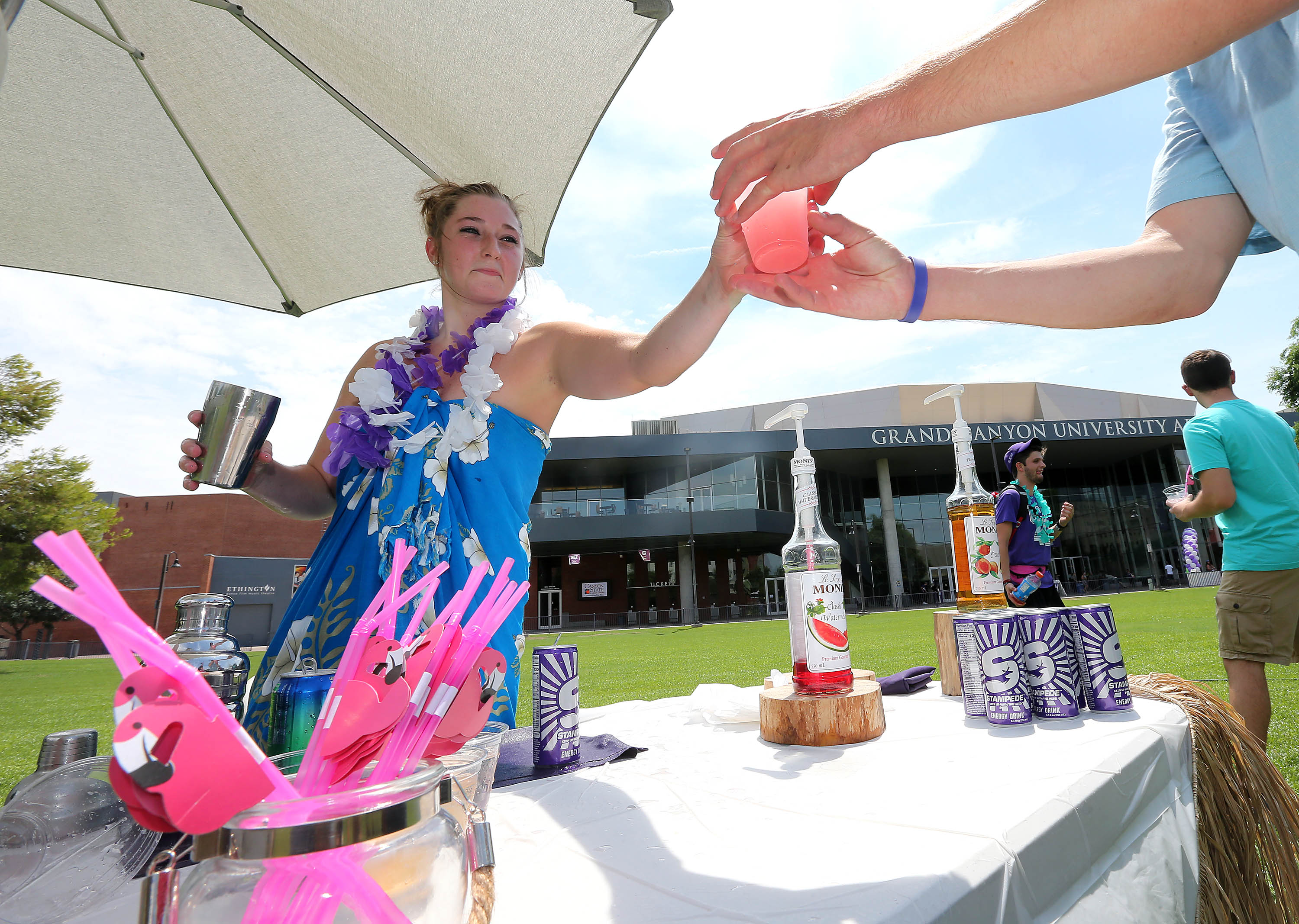 Slideshow: Welcome Week, Day 2 activities - GCU News