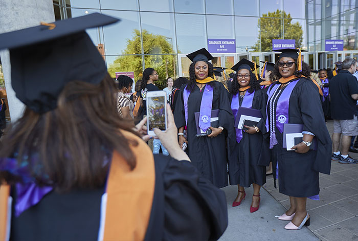 Slideshow: Spring commencement, Saturday morning ceremony - GCU News