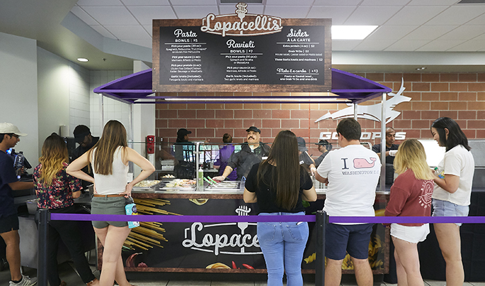 Feeding frenzy: Campus dining options expand to 31 - GCU News