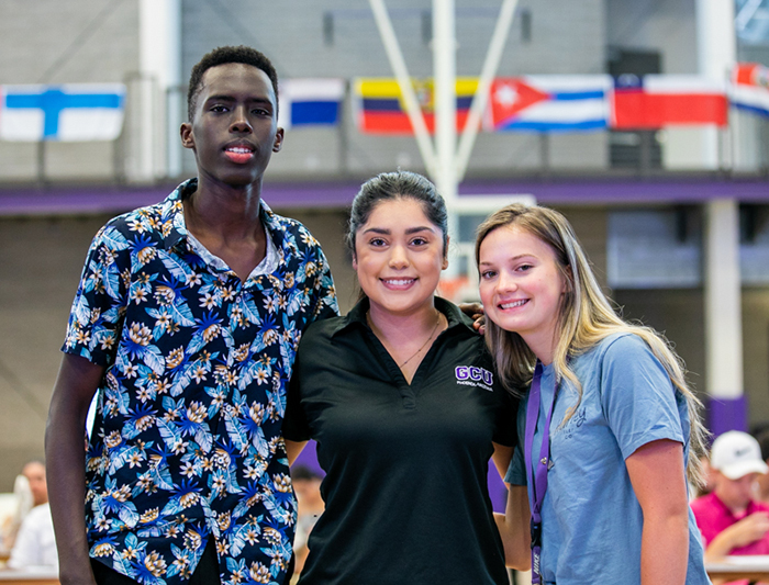Slideshow: Glow Party, out-of-state/international student events - GCU News
