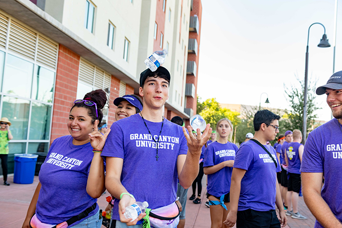 Slideshow: Welcome Week, Day 2 - GCU News